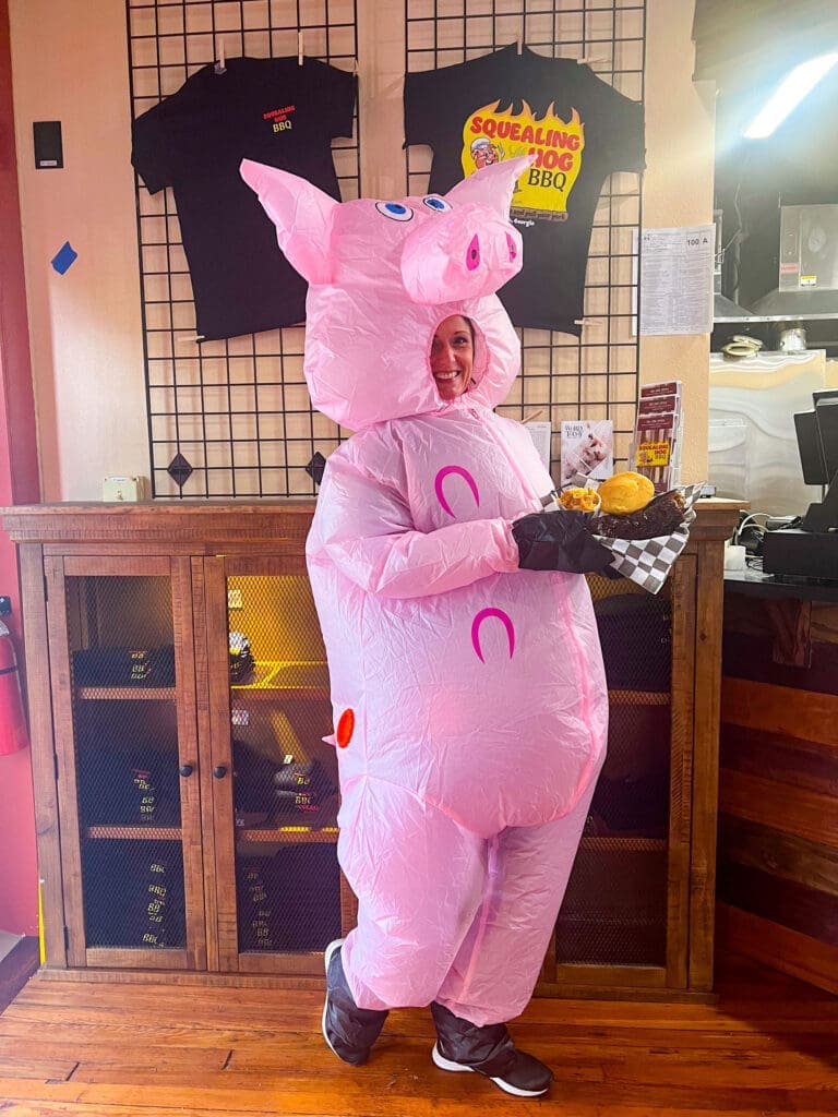 Squealing Hog BBQ – Where we rub butts and pull your pork